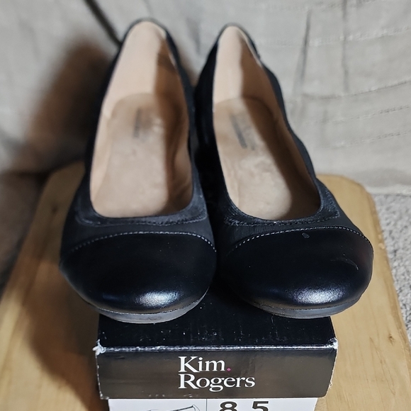 Kim Rogers | Shoes | Kim Rogers Black Flats F | Poshmark